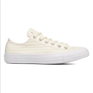 Converse | Shoes | Creamwhite Low Top Leather Converse Sneakers | Poshmark